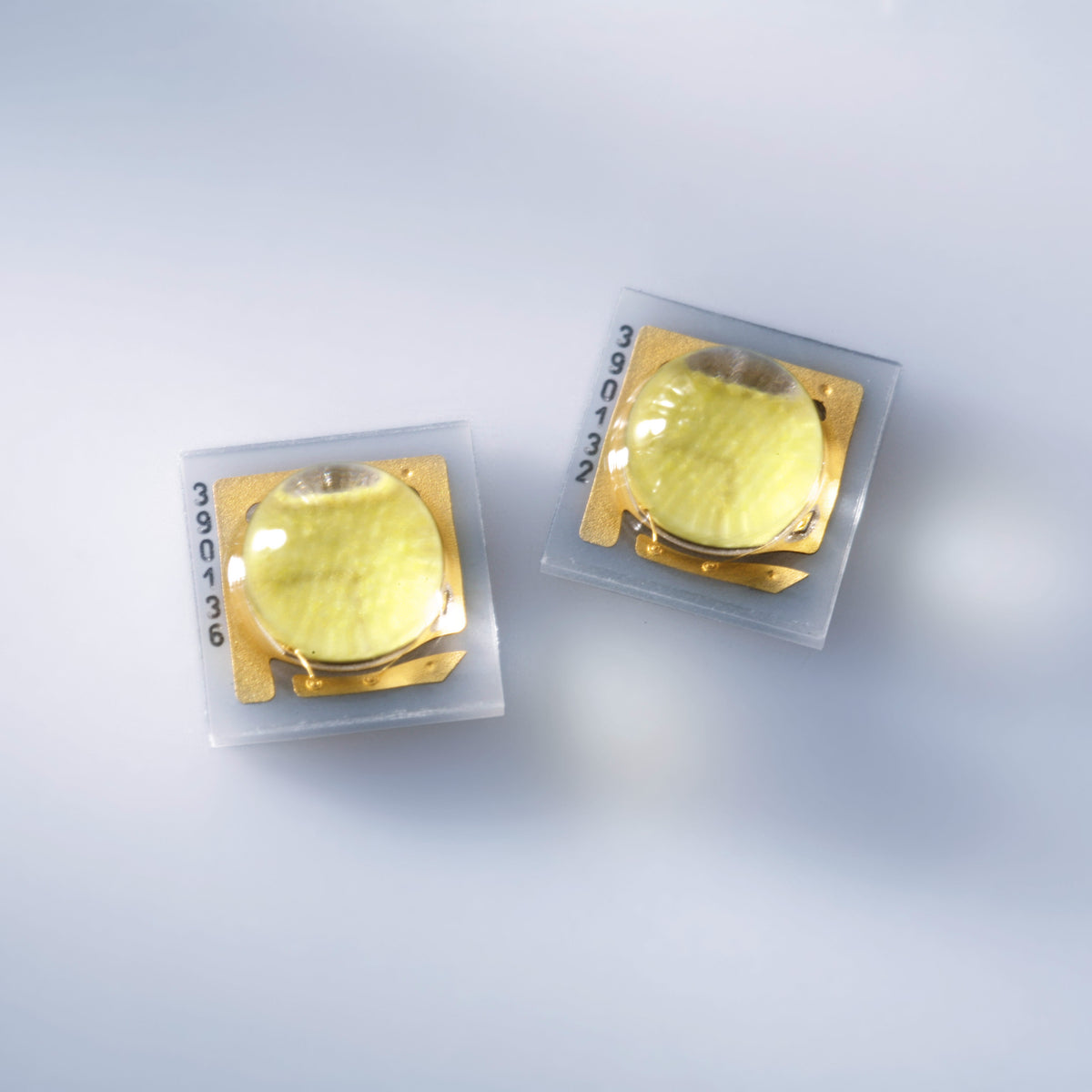 Osram Oslon SSL SMD-LED, 89lm, amber • SMD LEDs • OSRAM Opto bei LEDs.de